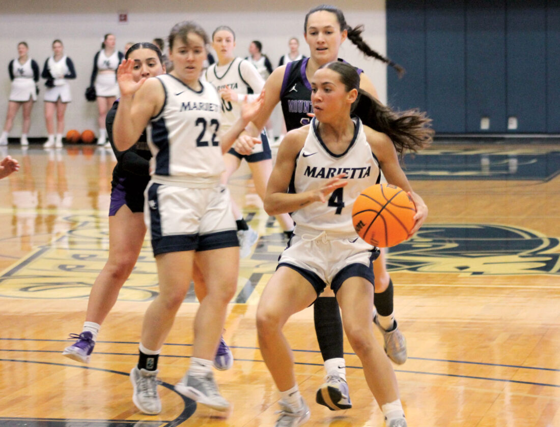 Pioneers take care of Purple Raiders, 66-55 | News, Sports, Jobs - News ...